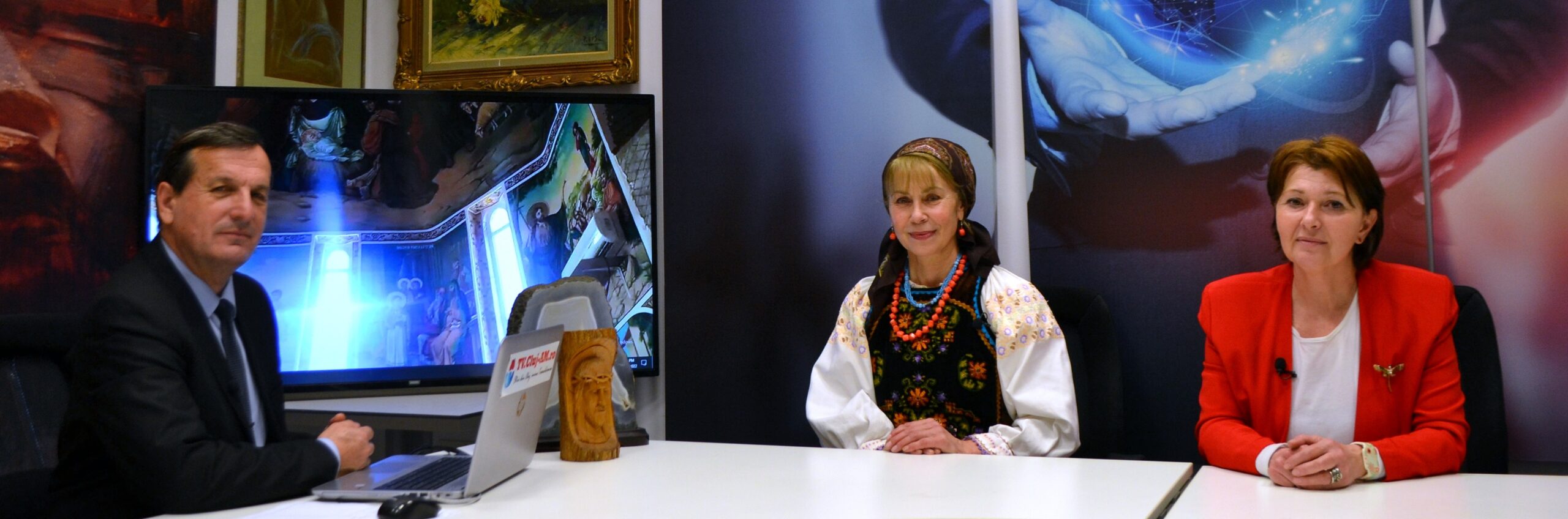 Clujul la Zi : Spiritul Crăciunului. Invitate Ioana Roman, interpret și ...