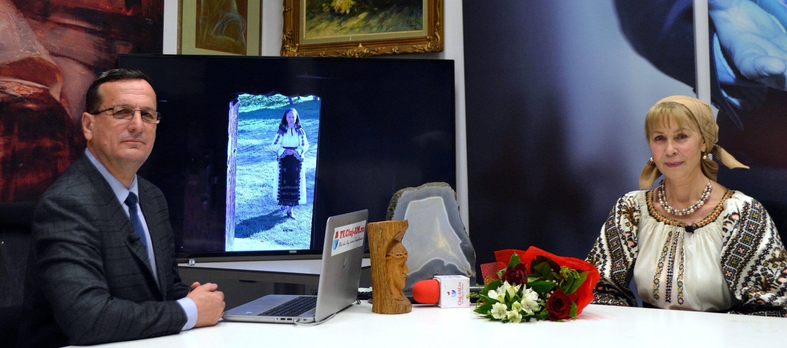 Clujul la Zi : Folclor și muzică religioasă - Invitată Ioana Roman ...